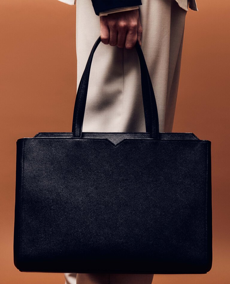 Italian leather handcrafted bags | Women and Men | Valextra