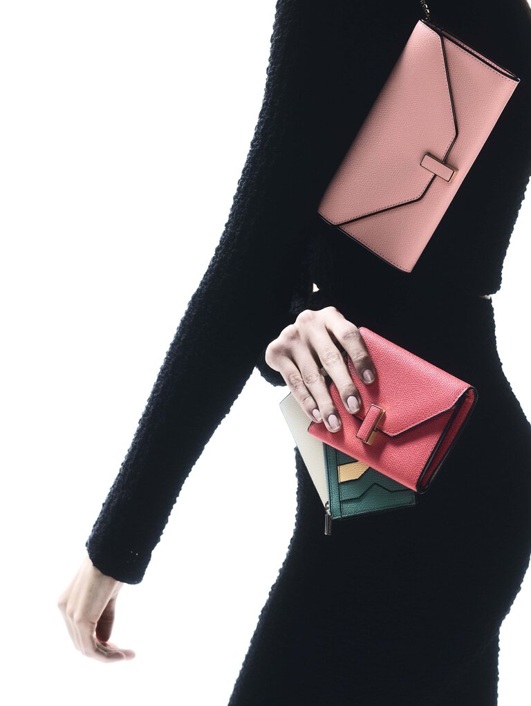 Valextra: Luxury Italian leather handbags, designer purses