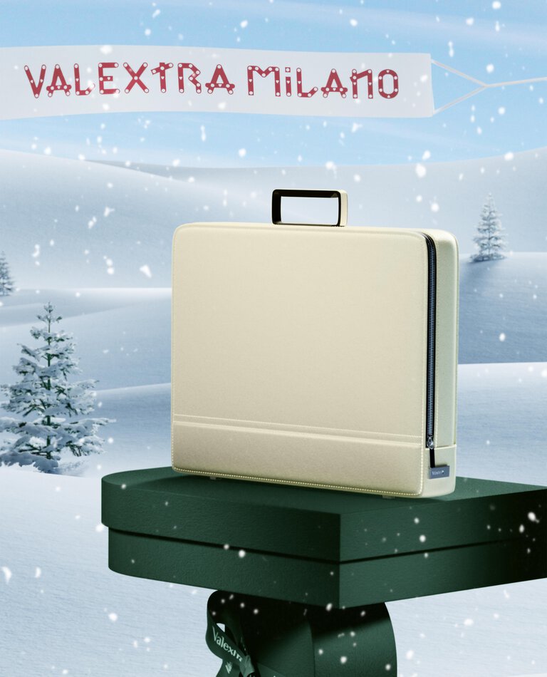 Valextra: Luxury Italian leather handbags, designer purses