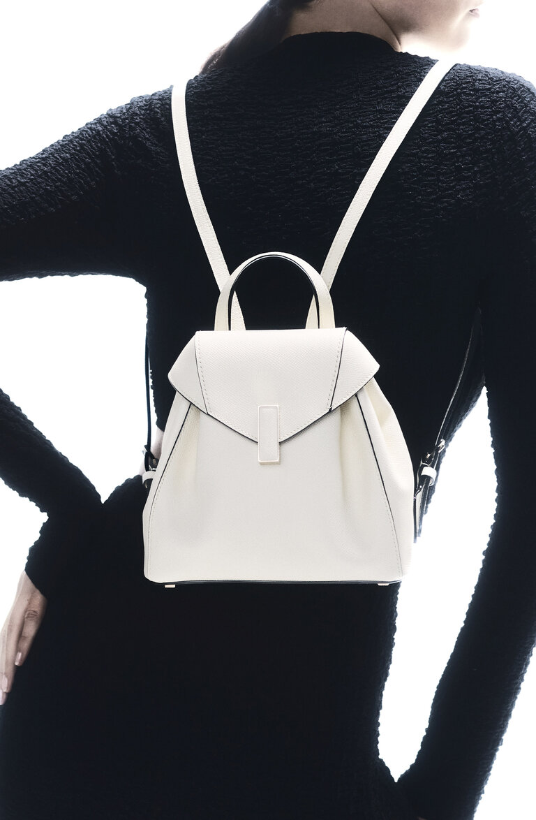 Valextra: Luxury Italian leather handbags, designer purses