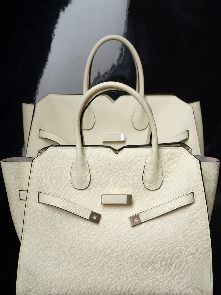 Valextra: Luxury Italian leather handbags, designer purses