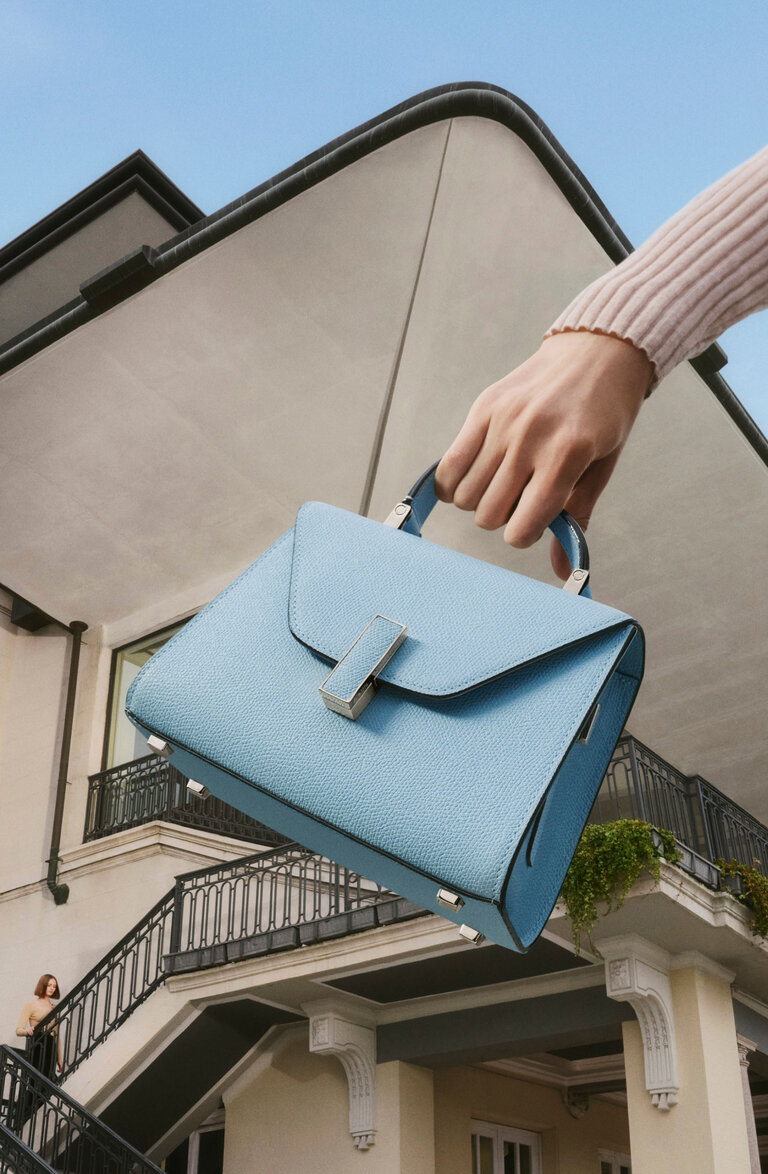 Valextra: Luxury Italian leather handbags, designer purses