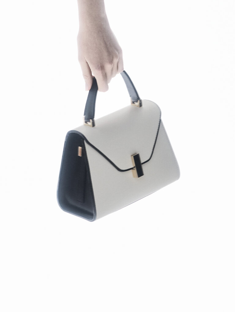 Valextra: Luxury Italian leather handbags, designer purses