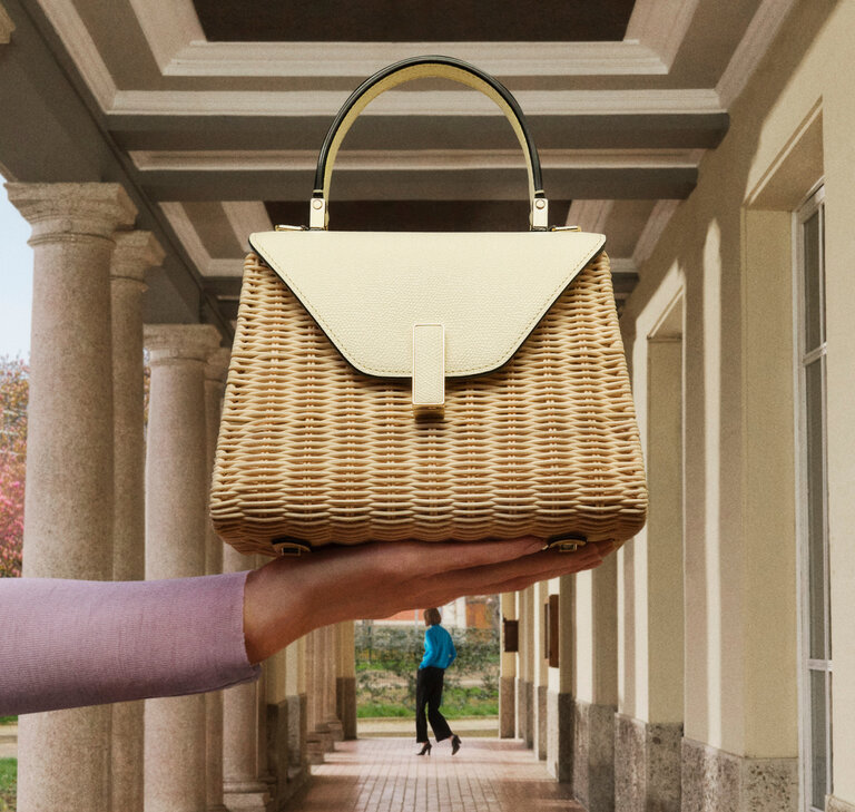 Valextra: Luxury Italian leather handbags, designer purses