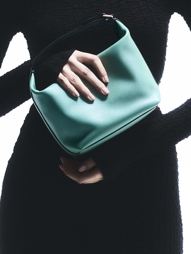 Valextra: Luxury Italian leather handbags, designer purses