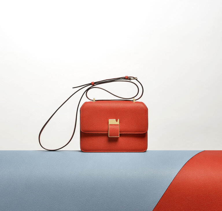 Valextra: Luxury Italian leather handbags, designer purses